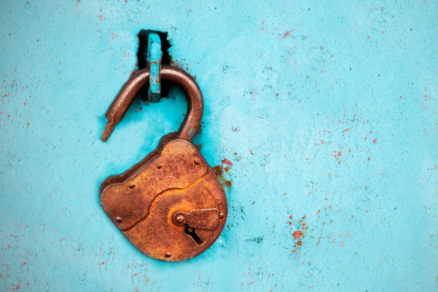 Key Extraction - KSB-Locksmith If you have a broken key, we can help.